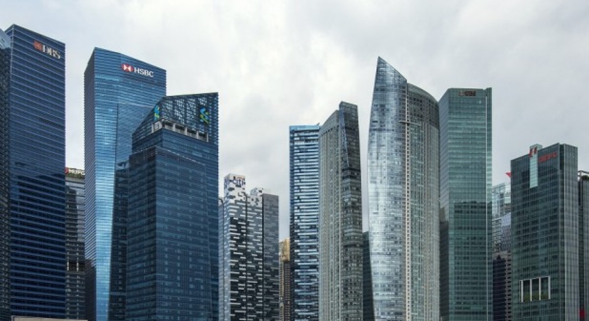 UOB Kay Hian predicts lower y-o-y net profit for DBS and OCBC in 1QFY2022 due to high base